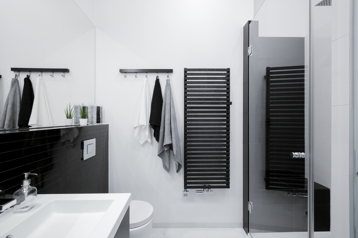 Are Wall Mounted Electric Radiators Safe to Use in Bathrooms? Safety ...